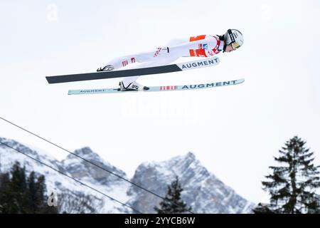 Ingvild Synnoeve Midtskogen (Norwegen), SUI, FIS Viessmsann Skisprung ...