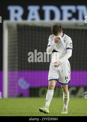 HEERENVEEN - (l-r) Levi Smans of SC Heerenveen, Almere City FC ...