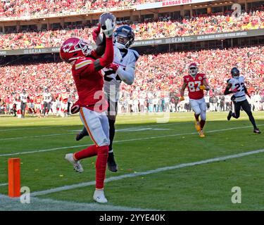 Houston Texans cornerback Derek Stingley Jr. (24) defends during the second half of an NFL ...