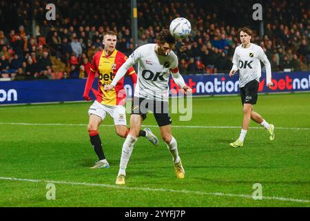 DEVENTER , 21-12-2025 , Stadium De Adelaarshorst , season 2025 / 2026 ...