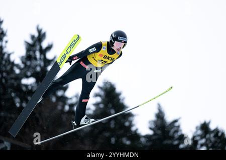 Ingvild Synnoeve Midtskogen (Norwegen), SUI, FIS Viessmsann Skisprung ...