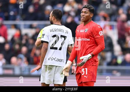 Zion Suzuki of Parma Calcio 1913 during the Italian Serie A 2025/26 ...