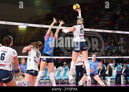 Anna Gray of Reale Mutua Fenera Chieri during serie A1 Volley Women 2024/25 match between Reale ...