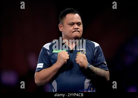 Paolo Nebrida reacts during his match against Ross Smith on day eight ...