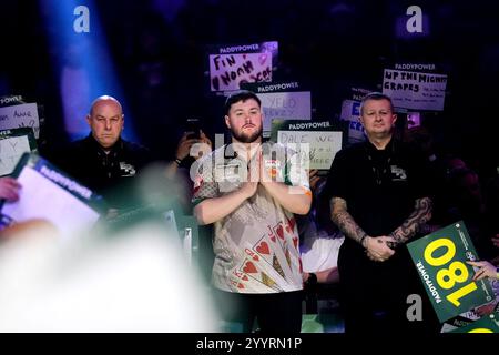 Dylan Slevin ahead of his match against Dimitri Van den Bergh on day ...