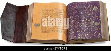 This page from a Timurid Qur'an manuscript, dating between 1450 and ...