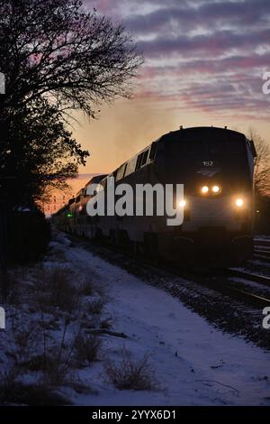 Amtrak signal bridge Stock Photo - Alamy