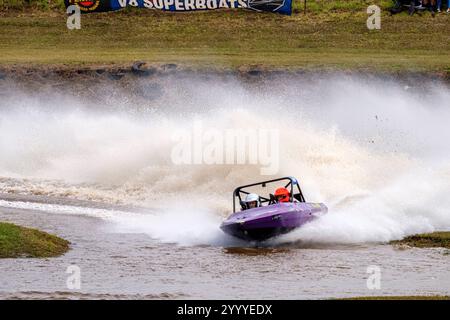 Round 1 qualifying of the "2022 Australian V8 Superboat Championship ...