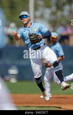 New York Mets' José Azocar (28) at bat during the seventh inning of a ...