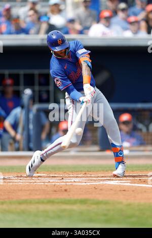 New York Mets' Jose Siri scores on a single by Juan Soto during the ...