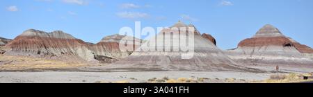 Mountains in Arizona's Painted Desert with colorful geologic bands ...