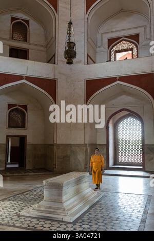 Delhi, India - 8-12-2022: Humayun's Tomb with tourists. Mughal ...