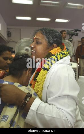 Maa amritanandamayi amma spiritual leader, India NO MR Stock Photo - Alamy