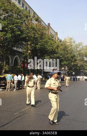 Mumbai Police, Bombay Mumbai, Maharashtra, India NO MR Stock Photo - Alamy