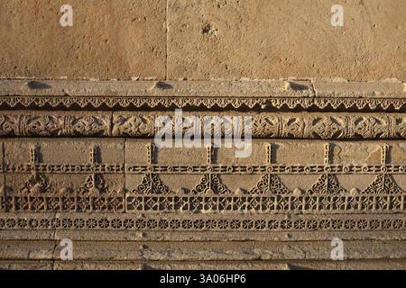 Designs on walls of Adalaj step-well built in 1499 AD by Queen Radhabai ...