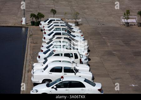 Cars belonging to judges parked at high court building area of ...