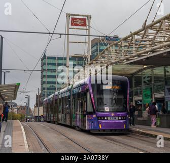 London trams Croydon Tramlink Stadler Variobahn tram no 2554 at East ...