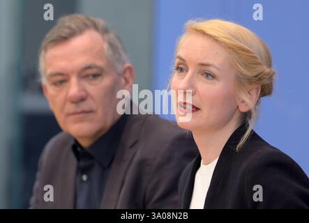 Jan van Aken, Ines Schwerdtner, S?ren Pellmann, Heidi Reichinnek, Ates ...