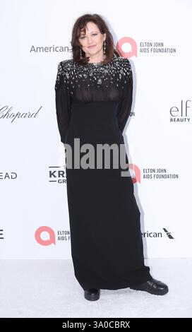 Anne Aslett attends Elton John AIDS Foundation's 33rd Annual Academy ...