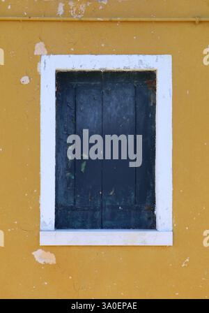 Typical renaissance window in Burano. Venice, Italy Stock Photo - Alamy