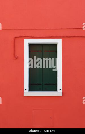 Typical renaissance window in Burano. Venice, Italy Stock Photo - Alamy