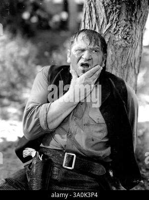 Portrait of actor Wallace Beery - Vintage Cigarette Card Stock Photo ...