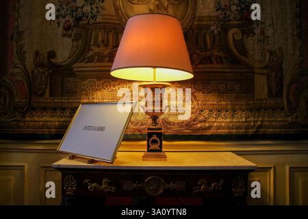 Antechamber on the first floor of the Élysée Palace aka Hôtel d'Evreux ...