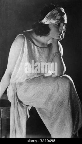 Polish film actress and singer Pola Negri in the movie A Woman of the ...