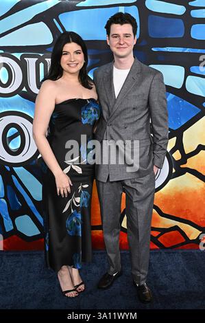 Selia Aponte und Nicholas Heffelfinger bei der Premiere der 4. und ...