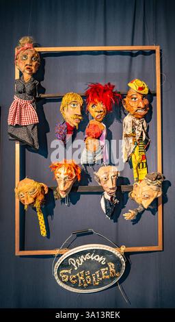 Berlin Neukölln Puppentheater Museum Berlin Neukölln, Karl-Marx-Straße ...
