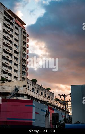Golden hour in the City (Makati, Philippines Stock Photo - Alamy