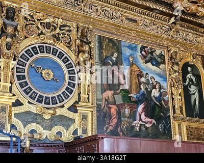 Clock in the impressive interior of Doge Palace Stock Photo - Alamy