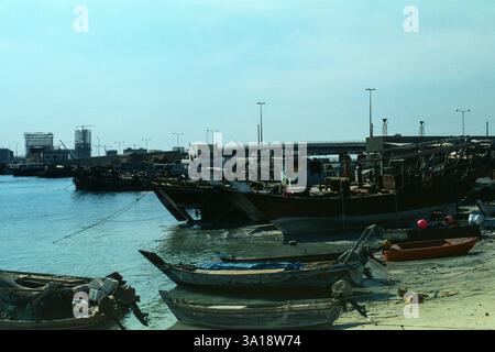 Bahrain 1979 – archive image of fishing boats moored in the dhow ...