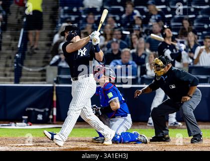 New York Yankees Paul Goldschmidt brakes his bat during the fifth ...