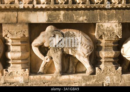 Kesar Bagh royal cremation ground, Bundi, Rajasthan, India, Asia Stock ...