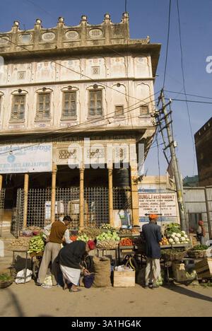 Street scene in Mandava, Bikaner, Shekhavati region, Rajasthan, India ...