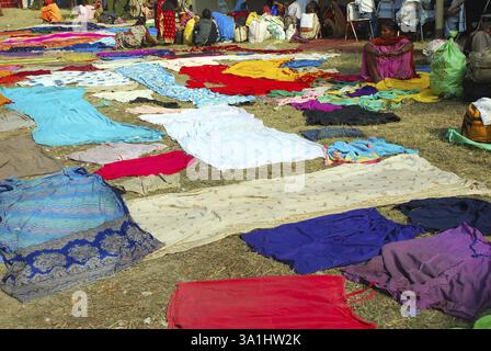 Clothes drying at Ganga Sagar Mela Stock Photo - Alamy