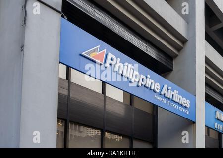 Makati City, Philippines - January 31, 2025: The PS Bank (Philippine ...