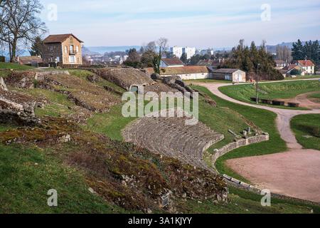 Roman amphitheatre in the town of Autun in Burgundy, France Stock Photo ...