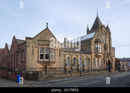 The Town Library in Ashton-Under-Lyne, Greater Manchester Stock Photo ...