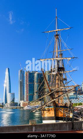 HMS Endeavour Replica Australian National Maritime Museum Sydney ...