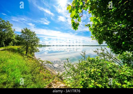 View of the Ismaning reservoir and the surrounding nature. Landscape at ...