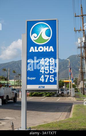 A gas price sign at Aloha Island Mart in Kahala, Hawaii Stock Photo - Alamy