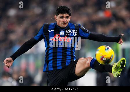 Raoul Bellanova of Atalanta BC in action during the Serie A football ...