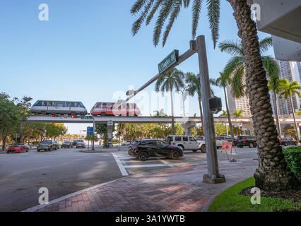 Miami, Florida, USA – February 28, 2025: Downtown with traffic, people ...