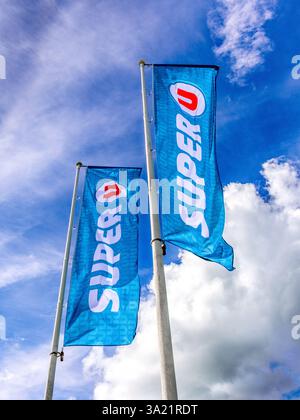 Super U supermarket chain banner advertising - Loches, Indre-et-Loire ...