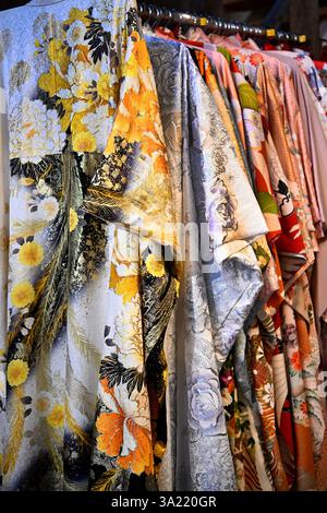Shopping for Kimono and accessories Japan Stock Photo - Alamy