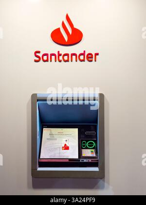 Santander retail bank, ATM machine, New York City, New York, USA Stock ...