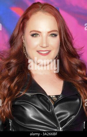 Sarah Cline attends the New York Special screening of 'Hamilton' at The ...