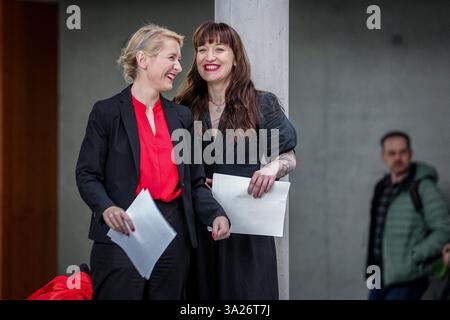 Ines Schwerdtner, party chairwoman, Heidi Reichinnek, parliamentary ...